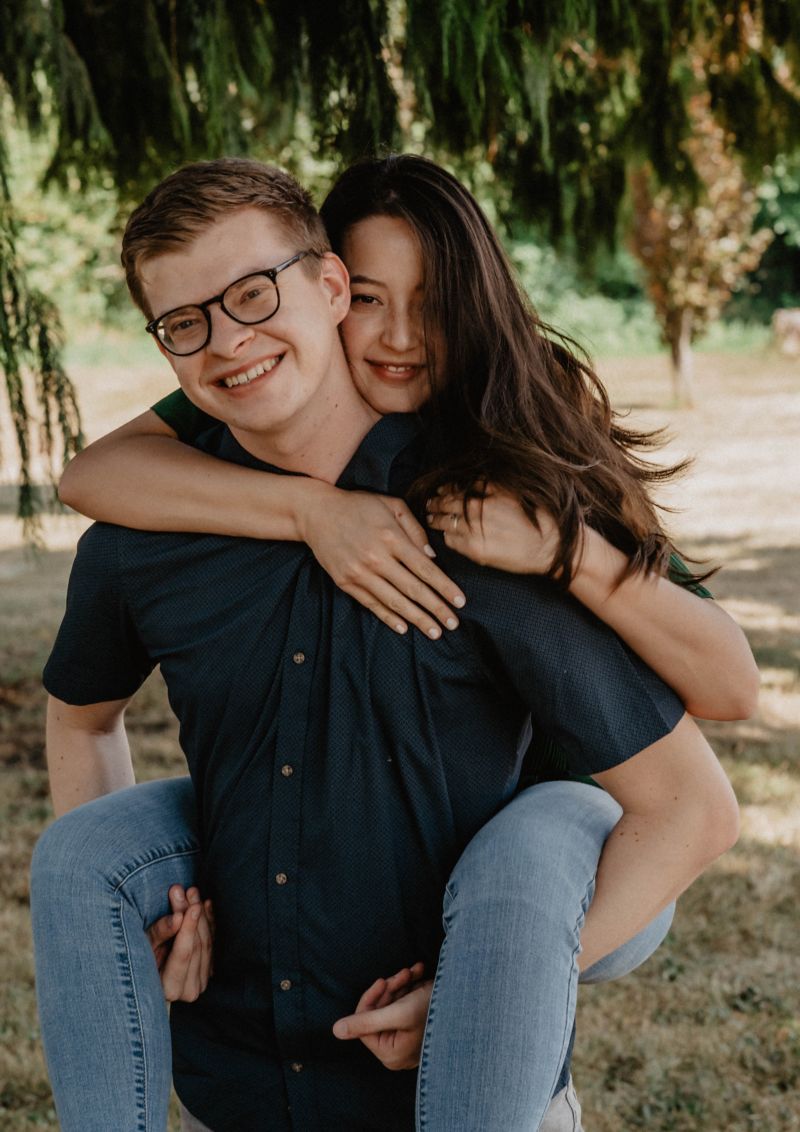 Samantha Ferrell & Aidan Mathis Wedding Gift Registry | Crate & Barrel