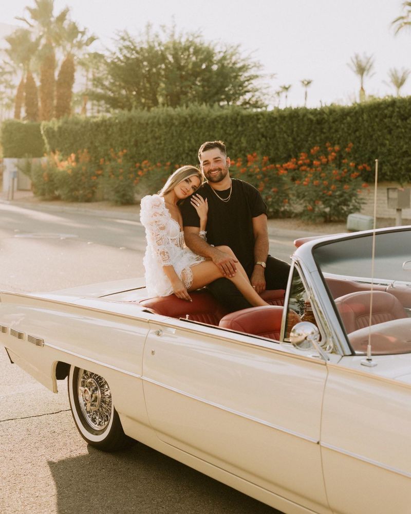 Alexa Henson & Zach Orange Wedding Gift Registry | Crate & Barrel